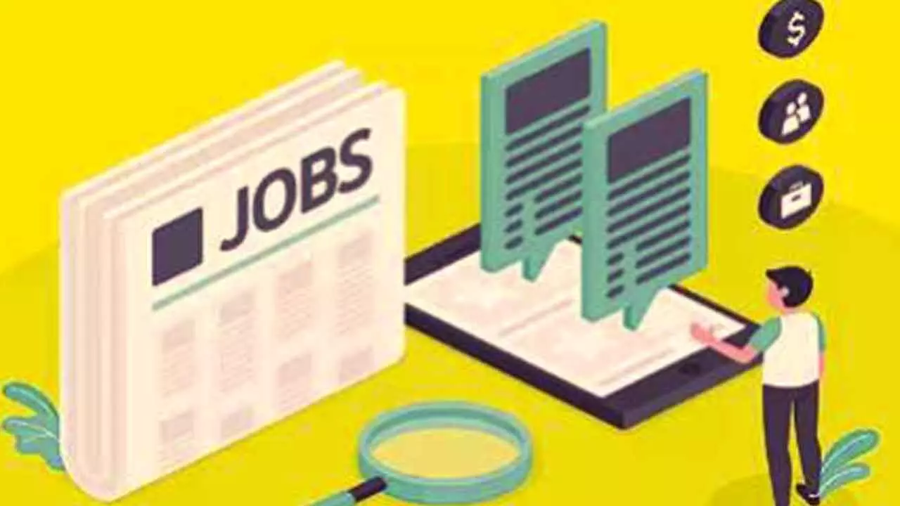 Women, first-time job seekers fuel rise in cross-city hiring
