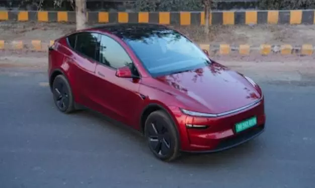 Tesla launches 2026 Model Y Premium rear-wheel-drive variant in India ...