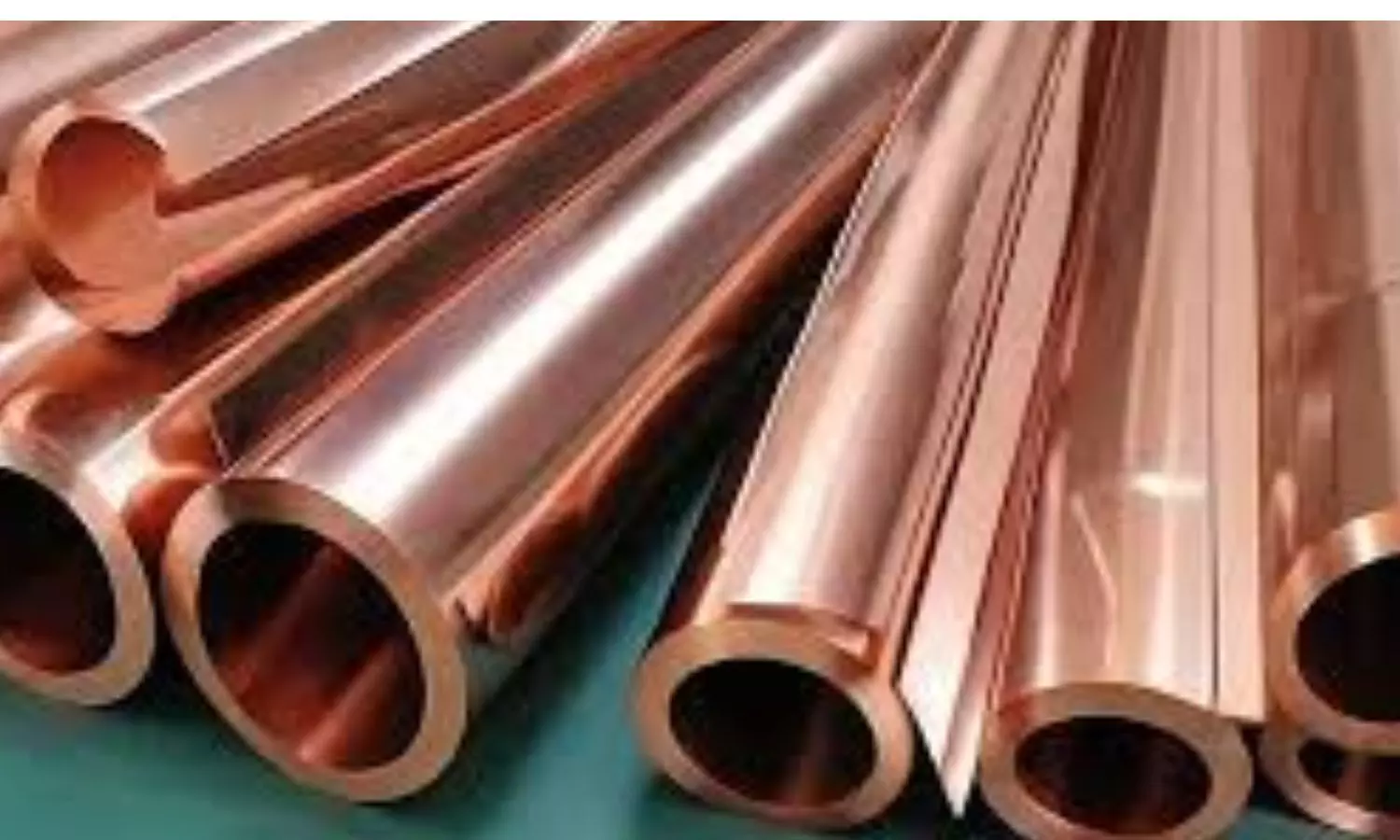 Copper futures gain on firm demand