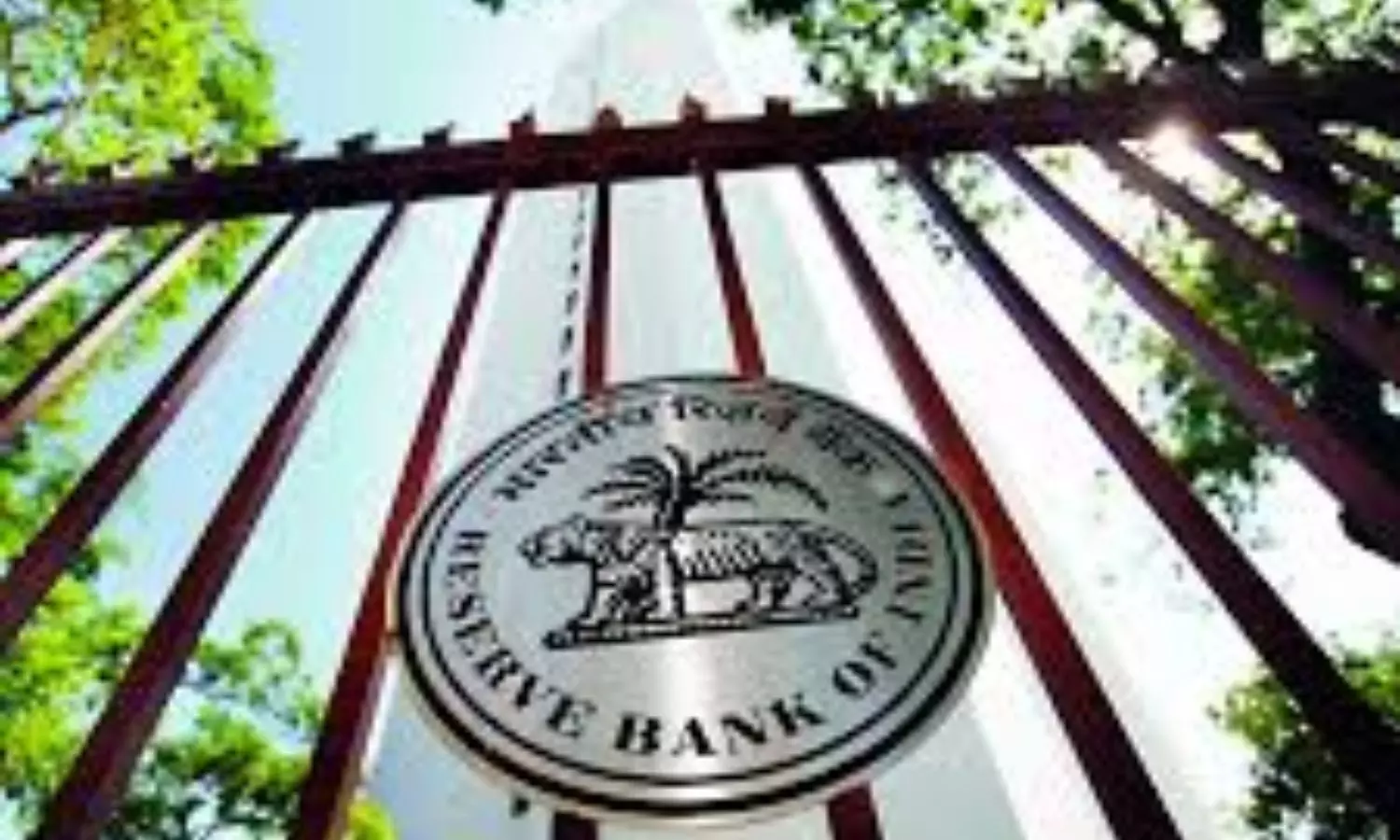 Inflation pressures raise prospects of RBI tightening