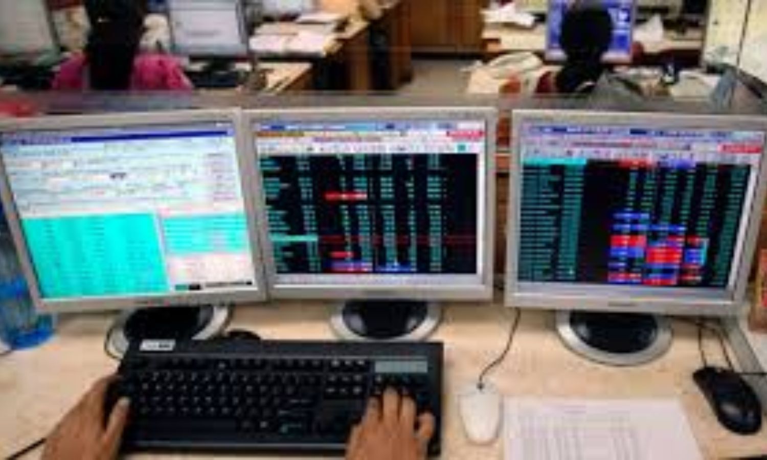 Benchmarks snap 4-day losing streak as IT scrips spur recovery rally on ...