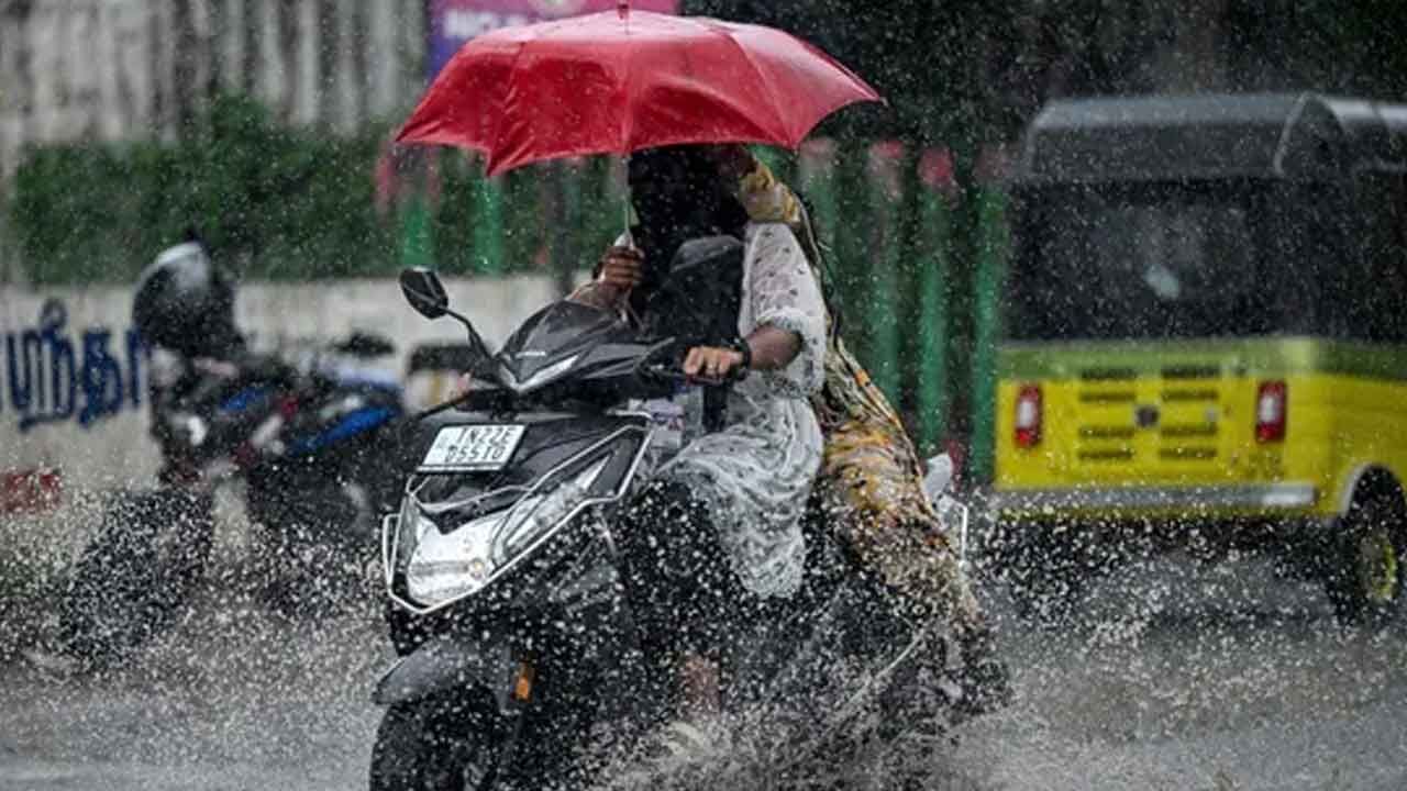 Tamil Nadu Braces for More Rain: Heavy Downpour Disrupts Normal Life
