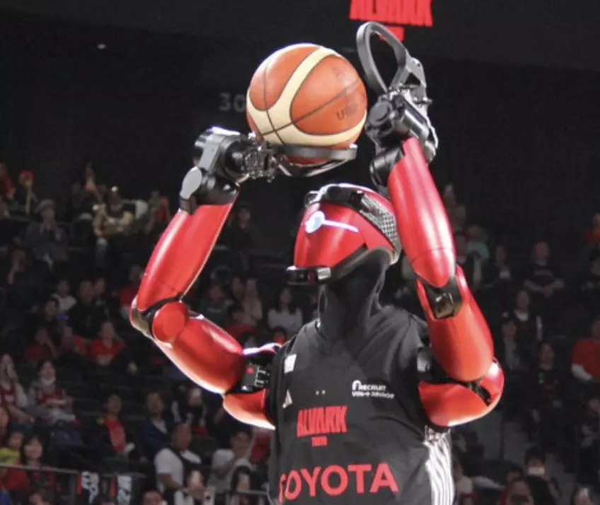 AI Enters Real Economy: AI humanoid robot that dribbles, moves and scores