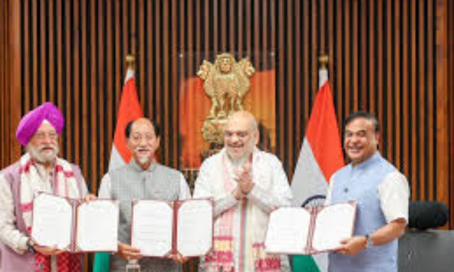 Centre signs agreement with Assam, Nagaland to step up oil, gas hunt