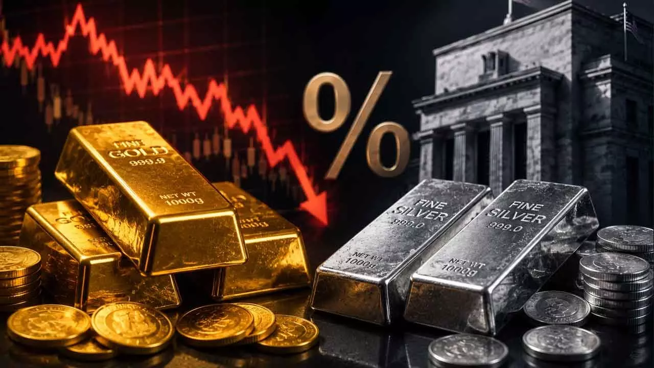 Gold, Silver Slide Up to 3% as Fed Rate Hike Fears Rattle Markets